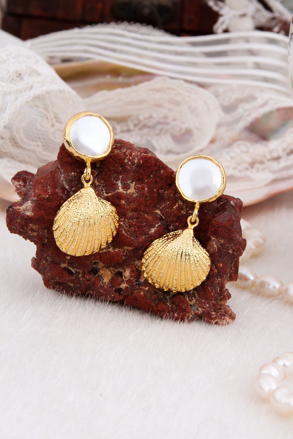 Majorca Pearl Earring